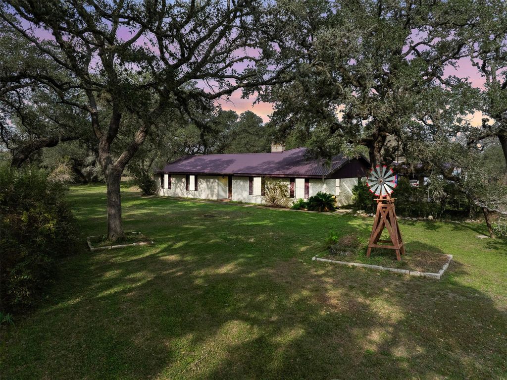 1273 Highway 90A W, Sheridan, TX 77475 | MLS# 27256661 - Trulia | Trulia