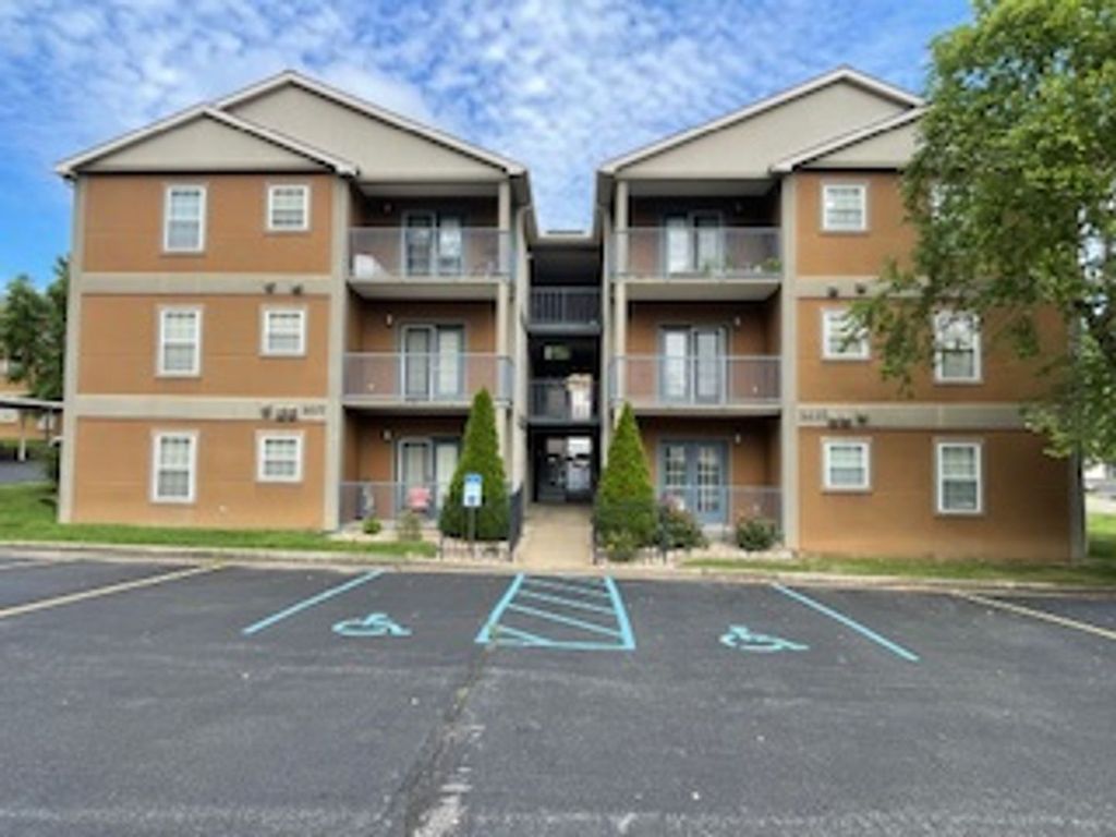 Pear Tree Court Apts - Cape Girardeau, MO | Trulia