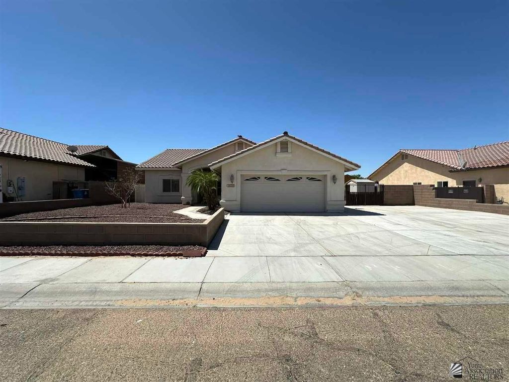 10329 E 39th Way, Yuma, AZ 85365 - See Est. Value, Schools & More