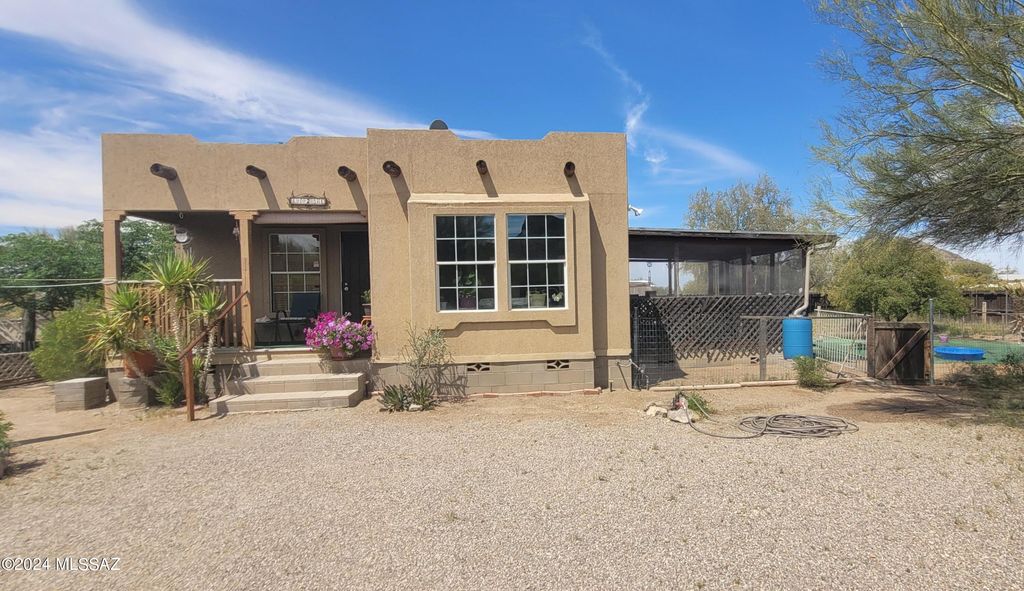 10281 W Anthony Dr, Tucson, AZ 85743 - See Est. Value, Schools & More