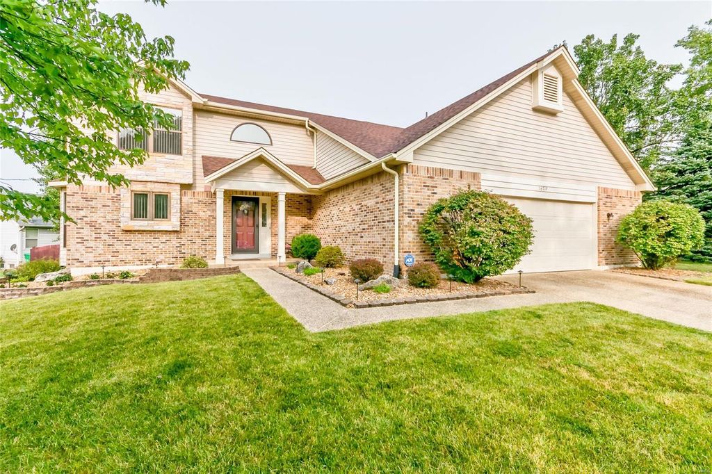 16719 N Fork Ridge Dr, Florissant, MO 63034 | Trulia