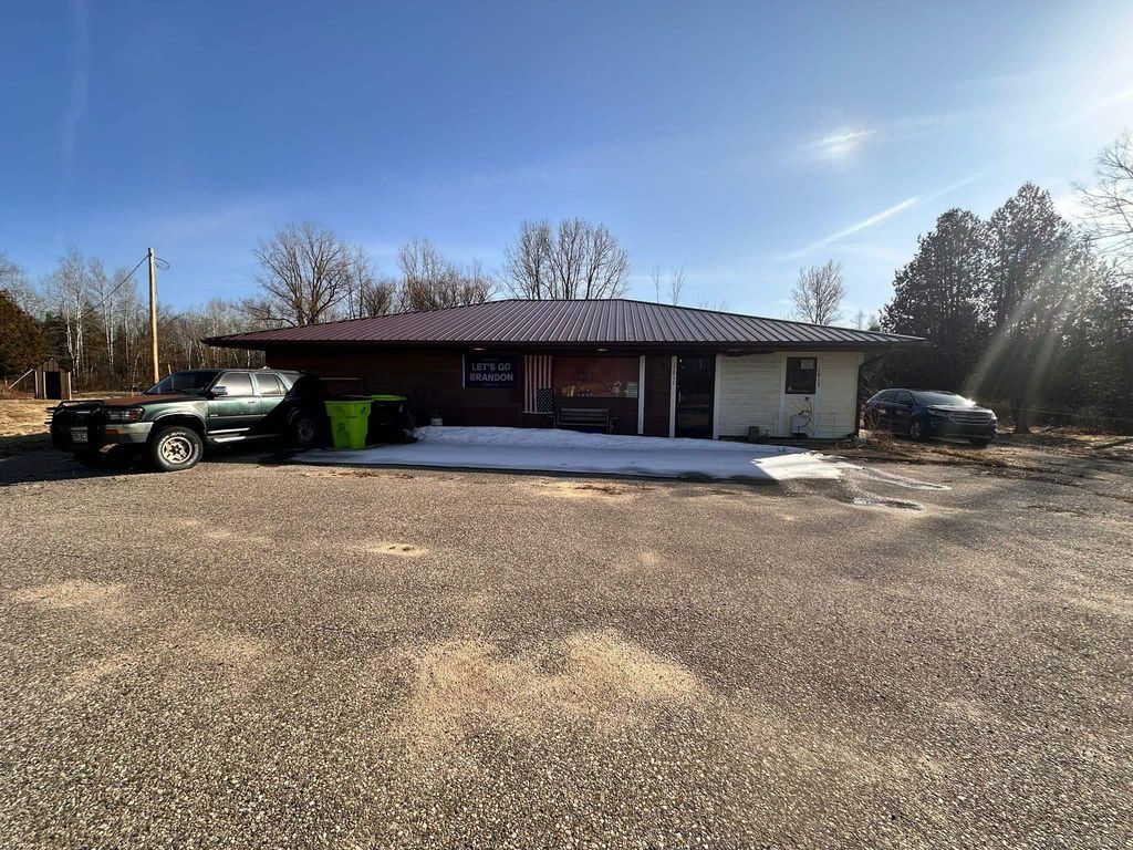 1013 Ritchie Rd, Gladwin, MI 48624 - See Est. Value, Schools & More