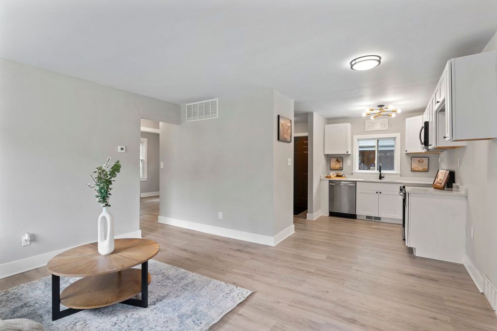 4875 S Sheridan Rd #2, Millington, MI 48746 - See Est. Value, Schools ...