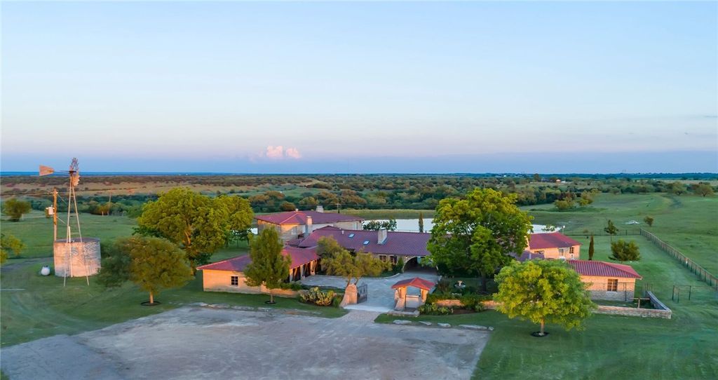 2113 E Highway 36, Hamilton, TX 76531 | Trulia