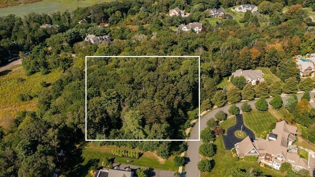 5 Fox Meadow Dr, Westwood, MA 02090 - See Est. Value, Schools & More