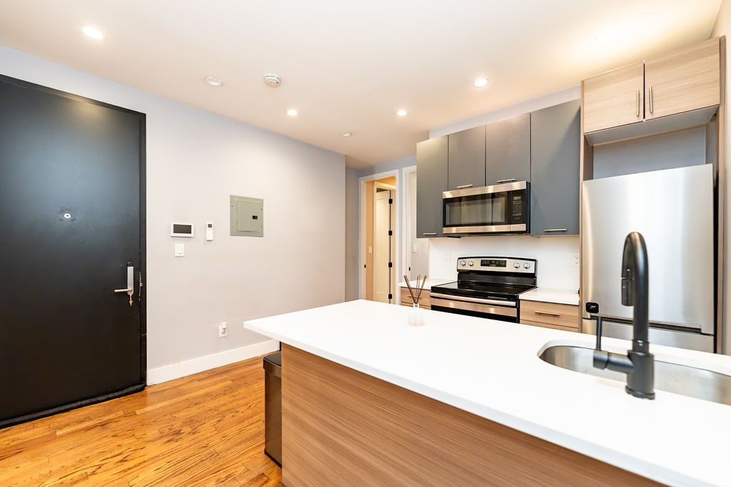 1071 Nostrand Ave #2C, Brooklyn, NY 11225 - See Est. Value, Schools & More