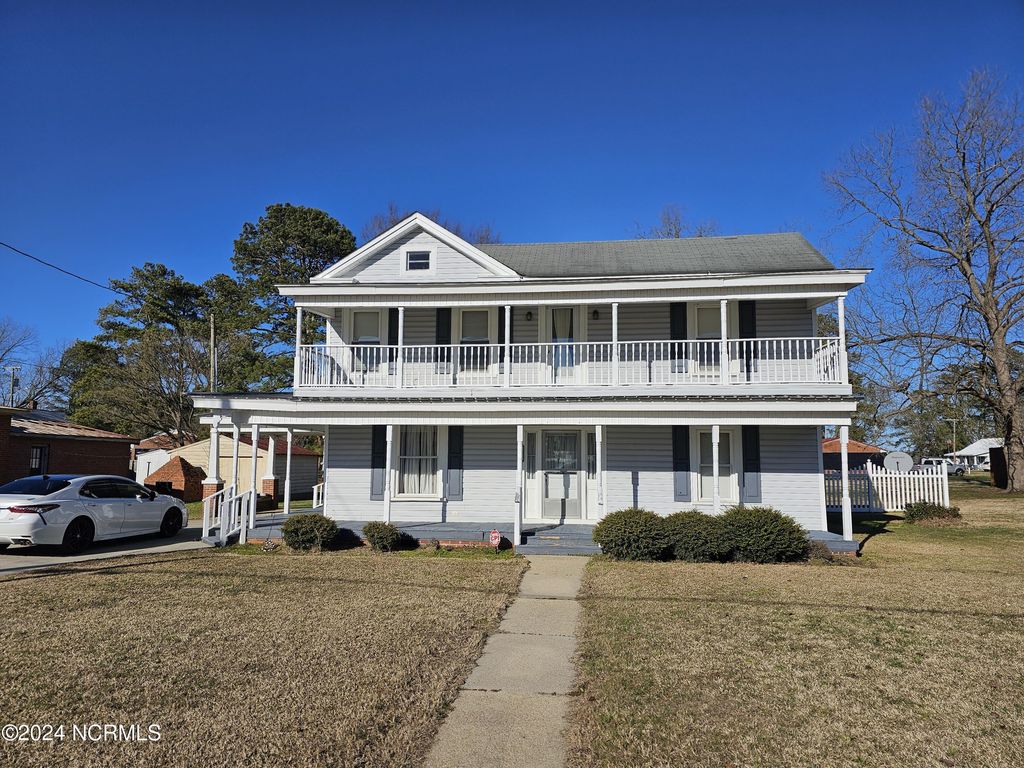 104 E Church Street, Jackson, NC 27845 - See Est. Value, Schools & More