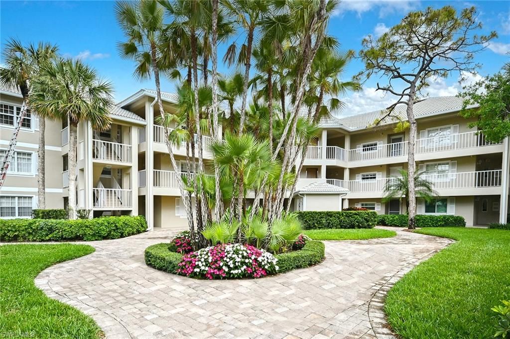 218 Sugar Pine Ln, Naples, FL 34108 | MLS# 224011227 | Trulia