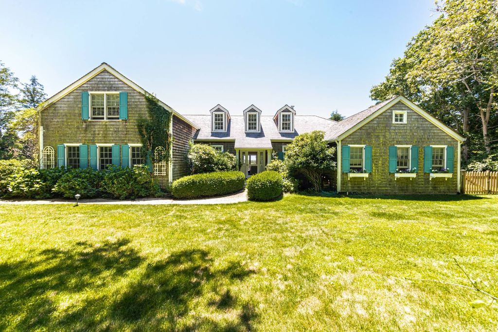 70 Sayres Path, Wainscott, NY 11975 | Trulia