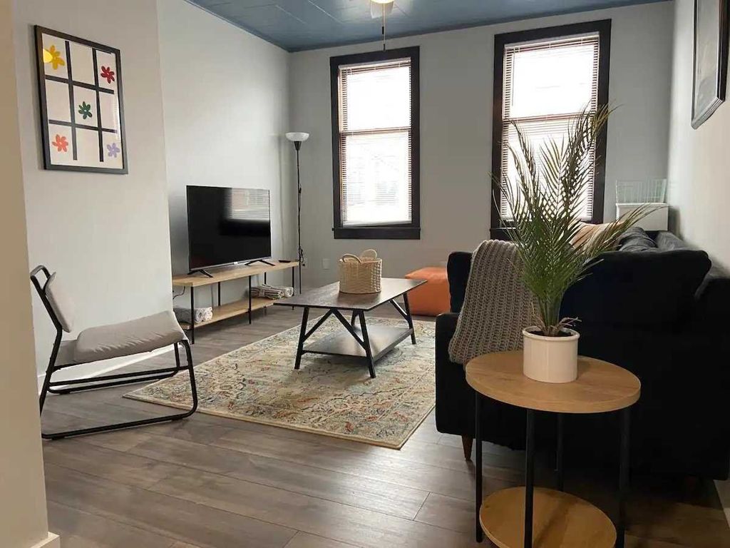 105 Partition St, Saugerties, NY 12477 - See Est. Value, Schools & More