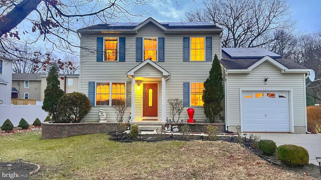 237 S Charleston Ave, Lawnside, NJ 08045 - See Est. Value, Schools & More