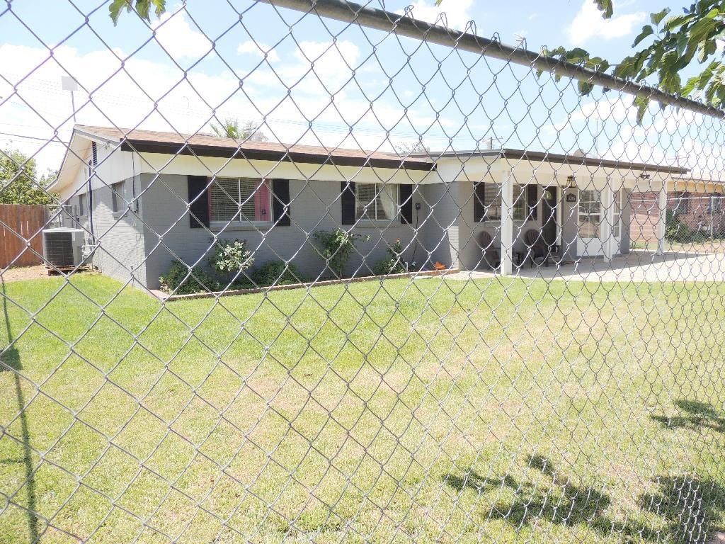 5316 Raymond Telles Dr, El Paso, TX 79924 - See Est. Value, Schools & More