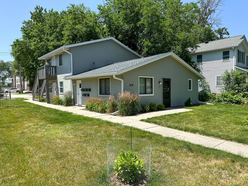 219 Washington - Ames, IA | Trulia