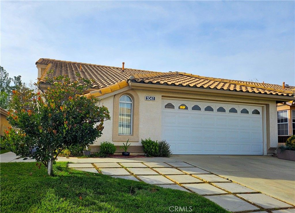 1041 Cypress Point Dr, Banning, CA 92220 | MLS# IG24228613 | Trulia