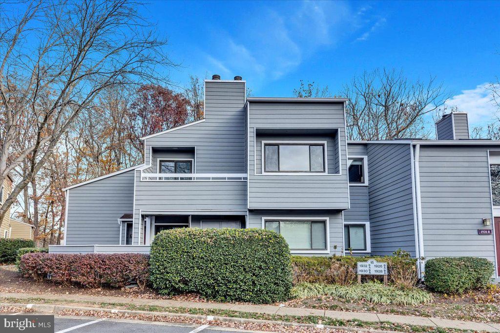 1930 Villaridge Dr #B, Reston, VA 20191 - See Est. Value, Schools & More