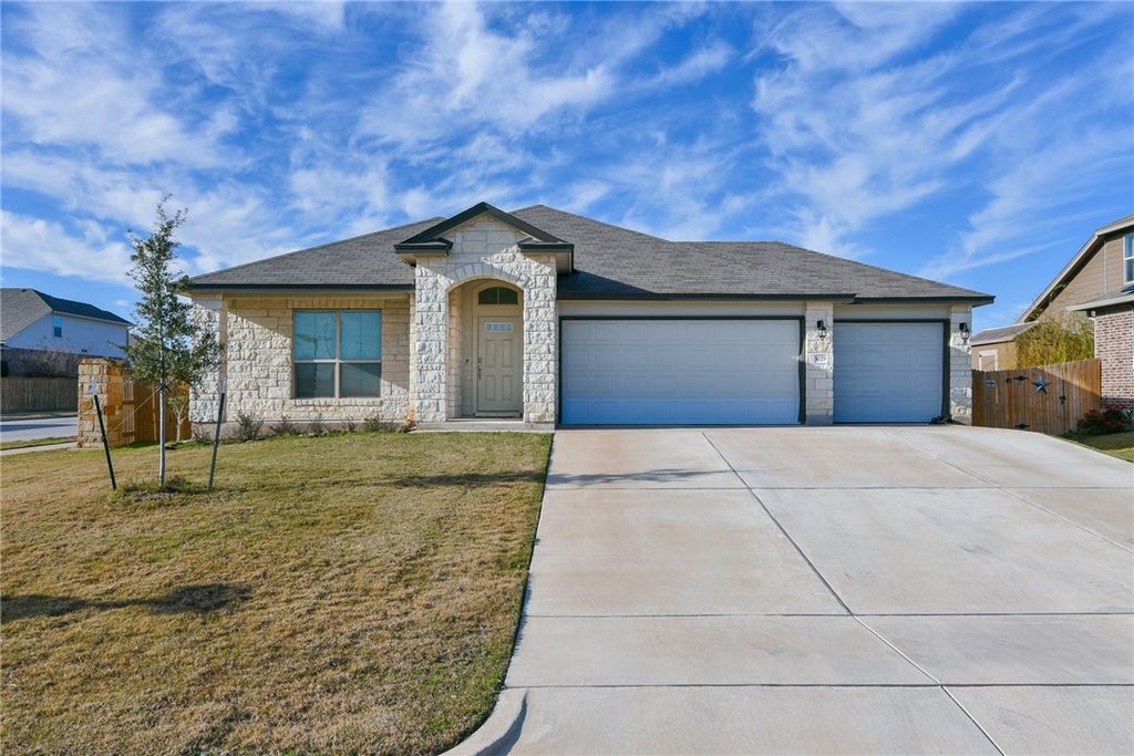 3029 Skinner Dr, Lorena, TX 76655 | MLS# 220194 | Trulia