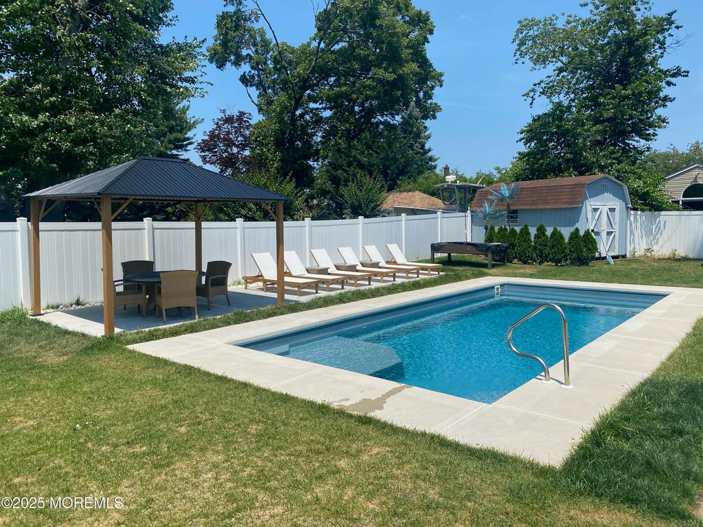 7 Peach Tree Rd, Oakhurst, NJ 07755 - See Est. Value, Schools & More