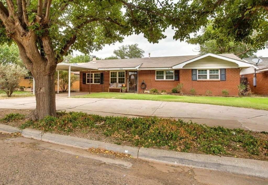 802 9th St, Wolfforth, TX 79382 | Trulia