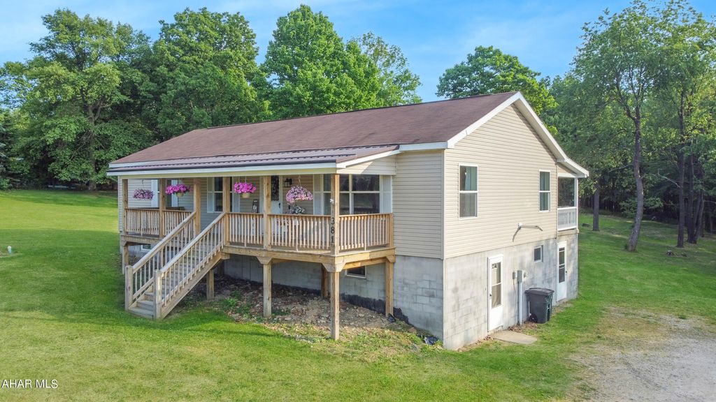 381 Lynx Ln, Vintondale, PA 15961 - See Est. Value, Schools & More