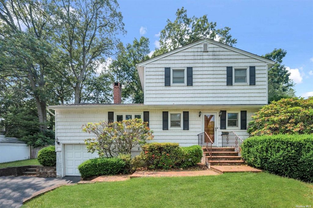 12 King Avenue, Melville, NY 11747 | Trulia