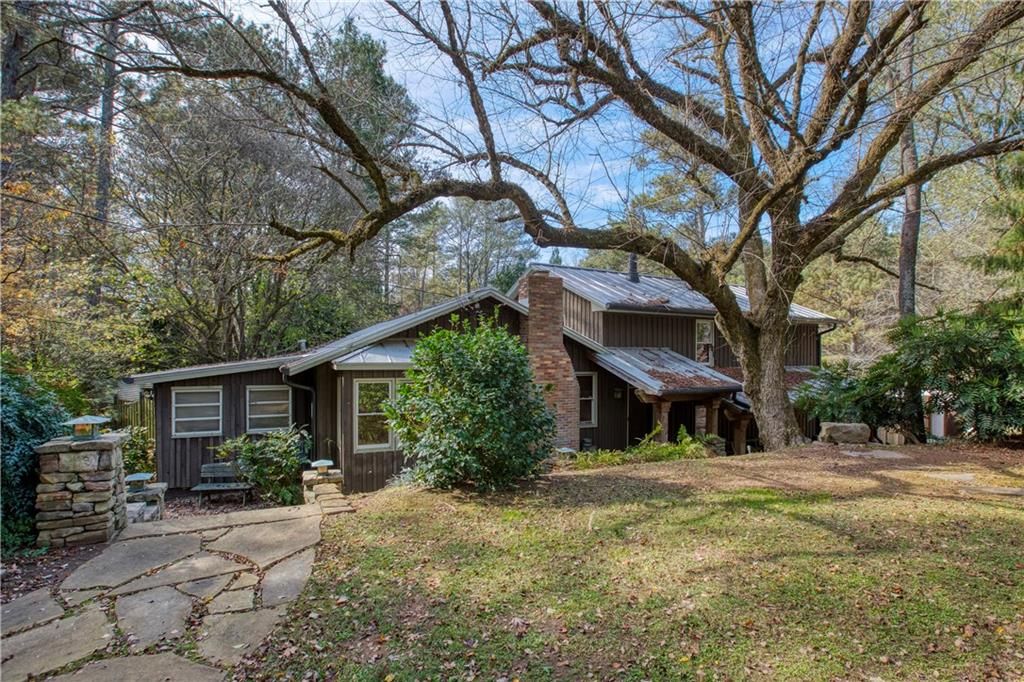 9370 Coleman Rd, Roswell, GA 30075 - See Est. Value, Schools & More