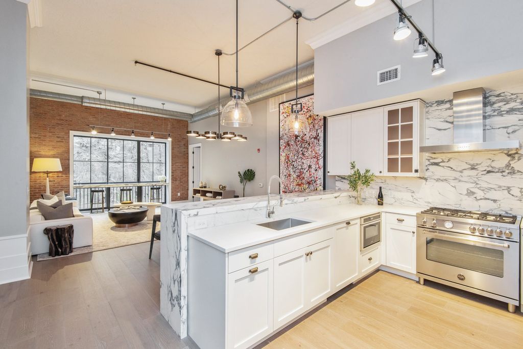 100 Paterson Plank Rd #225, Jersey City, NJ 07307 - See Est. Value ...