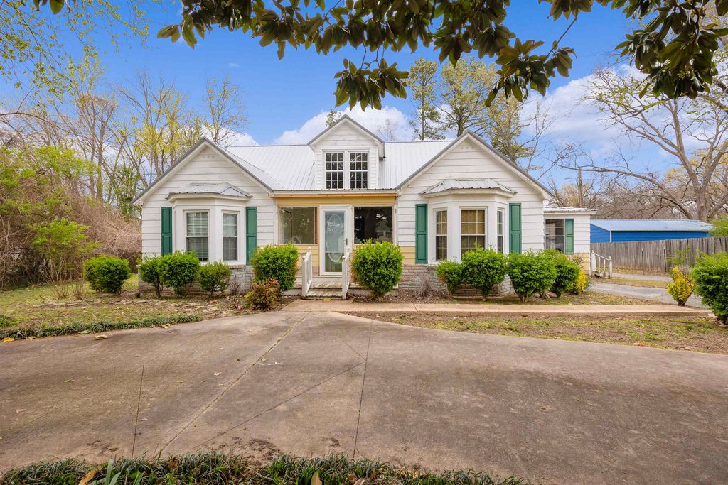 526 W Main St, Newbern, TN 38059 | Trulia