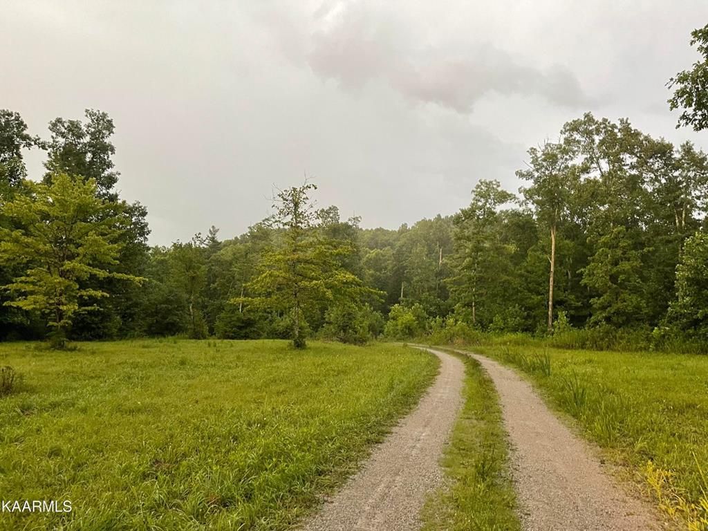 10515 Highway 70 W, Sparta, TN 38583 - See Est. Value, Schools & More