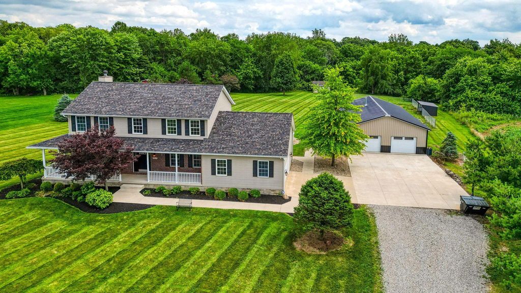 21826 Winstead Rd, Circleville, OH 43113 - See Est. Value, Schools & More