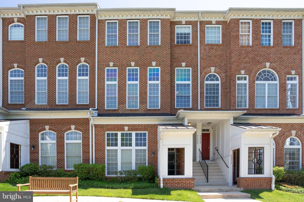 4424 Eastwick Ct #402B, Fairfax, VA 22033 - See Est. Value, Schools & More