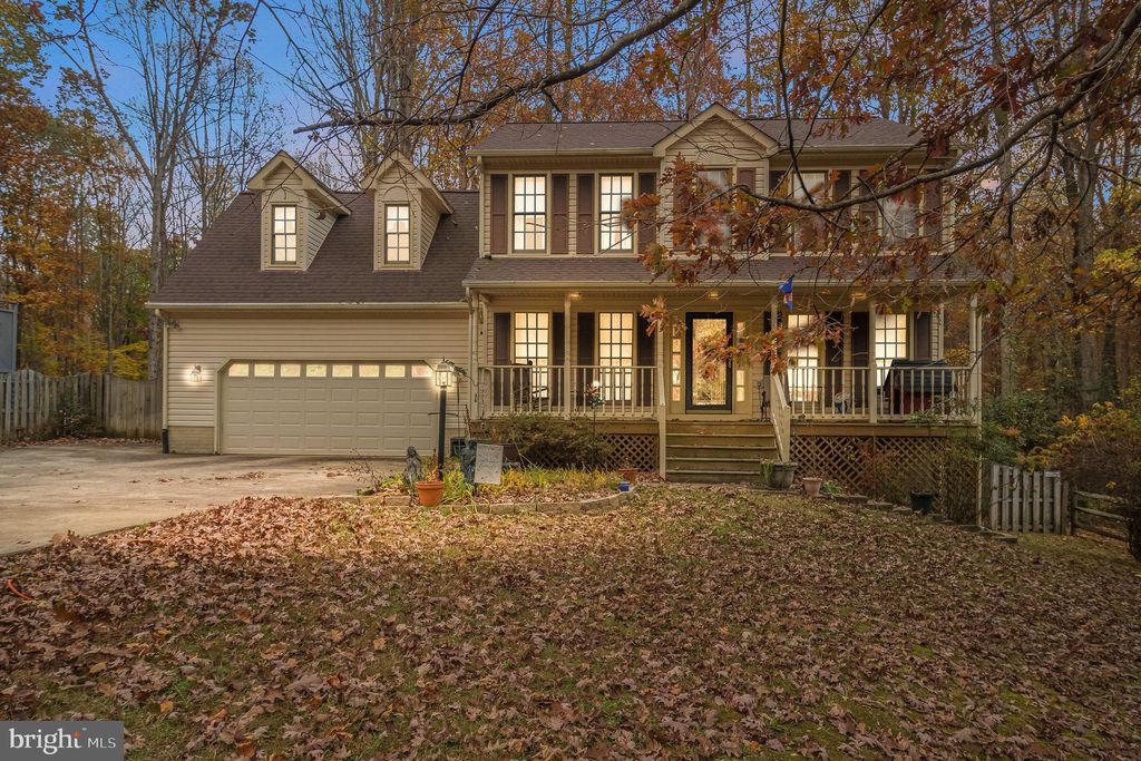 10504 Chesterwood Dr, Spotsylvania, VA 22553 - See Est. Value, Schools ...