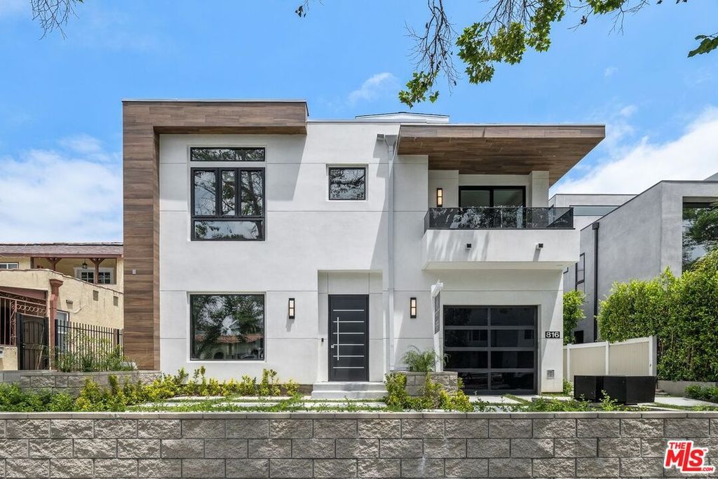 816 N Orange Dr, Los Angeles, CA 90038 - See Est. Value, Schools & More