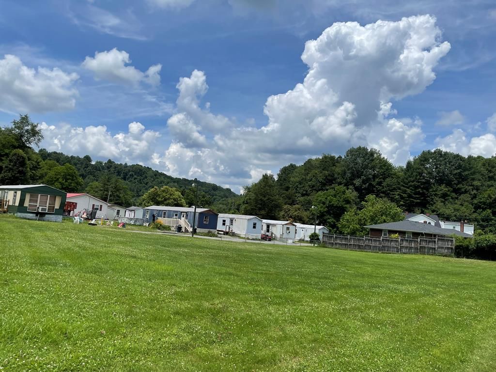 161 Purcell Rd, Richlands, VA 24641 - See Est. Value, Schools & More