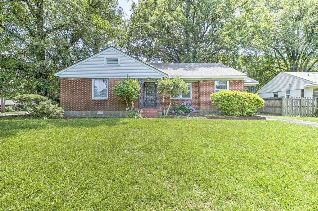 4973 Mockingbird Ln, Memphis, TN 38117 - See Est. Value, Schools & More