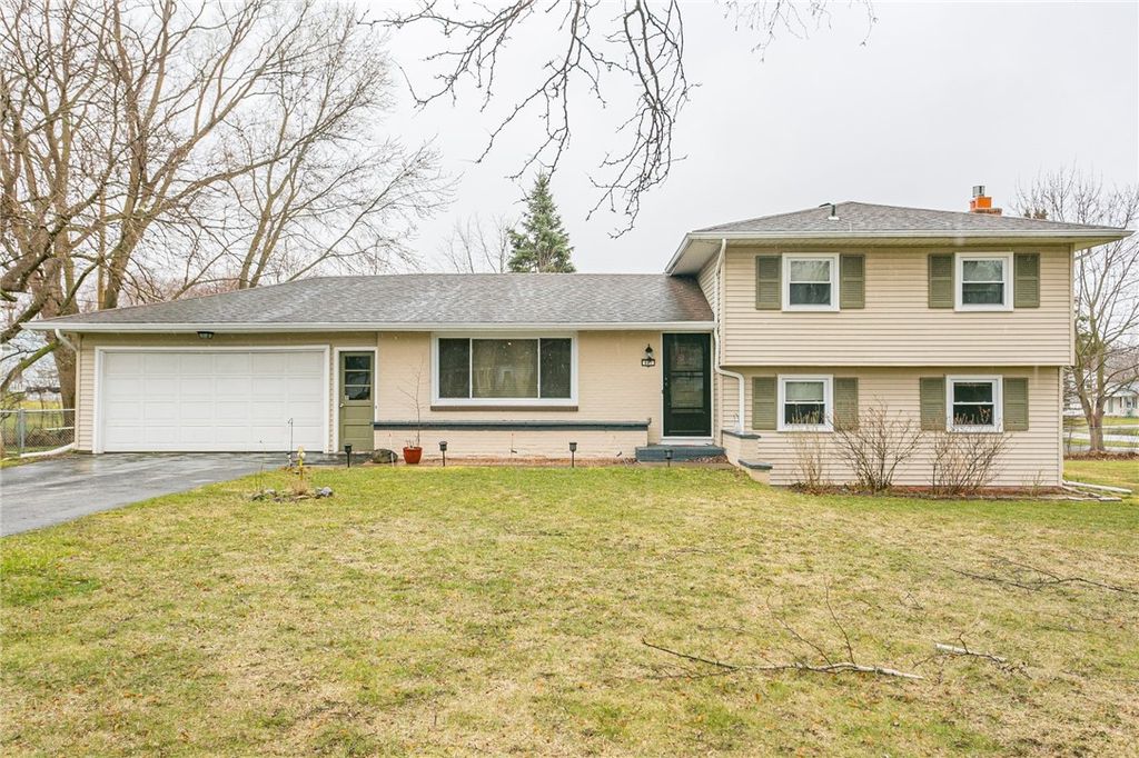 467 Chestnut Ridge Rd, Rochester, NY 14624 - See Est. Value, Schools & More