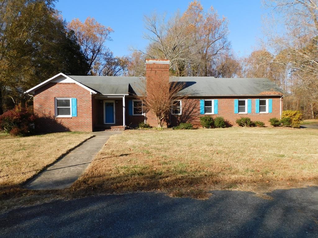2904 Halifax Rd, South Boston, VA 24592 - See Est. Value, Schools & More