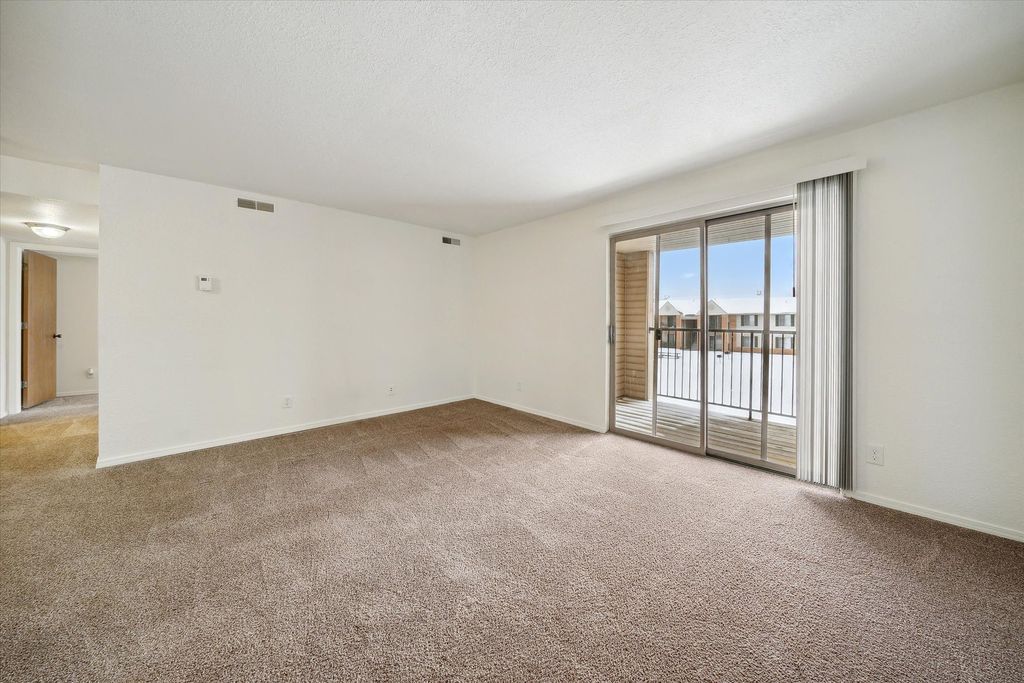 46275 Lakeside Park Dr #3-203, Utica, MI 48315 - See Est. Value ...