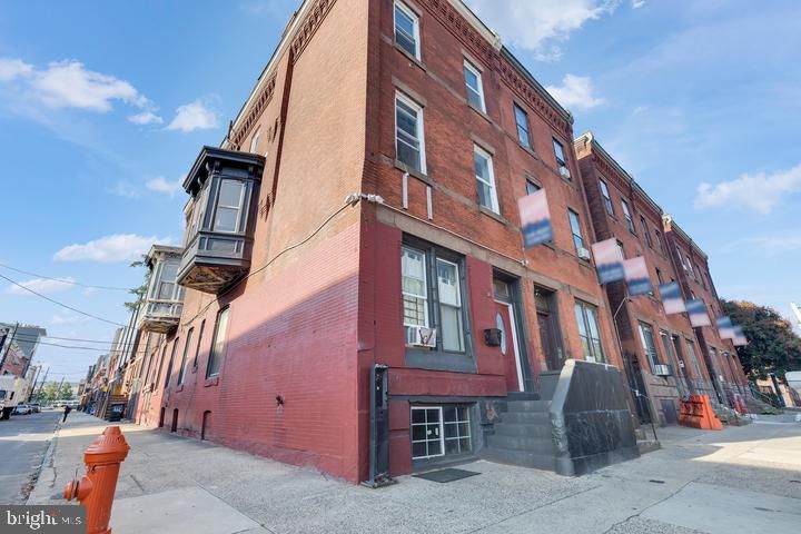 1422 W. Diamond St, Philadelphia, PA 19121 | MLS# PAPH2348412 | Trulia