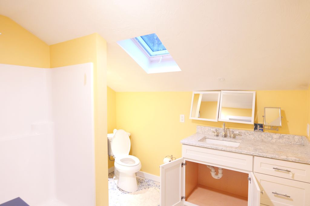 21 Warren Point Rd #21A, Wareham, MA 02571 | Trulia