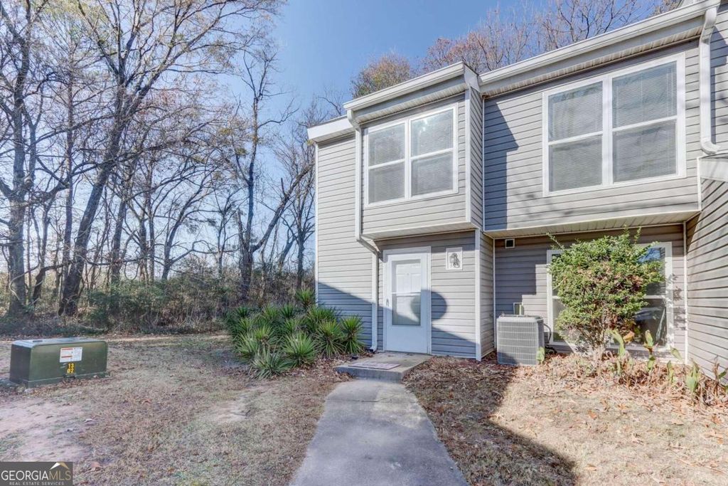 145 Governors Dr, Forest Park, GA 30297 - See Est. Value, Schools & More