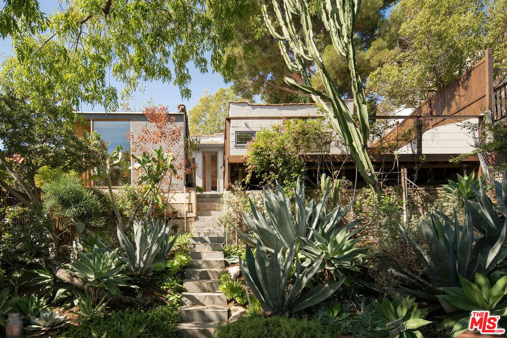 1854 Phillips Way, Los Angeles, CA 90042 | Trulia