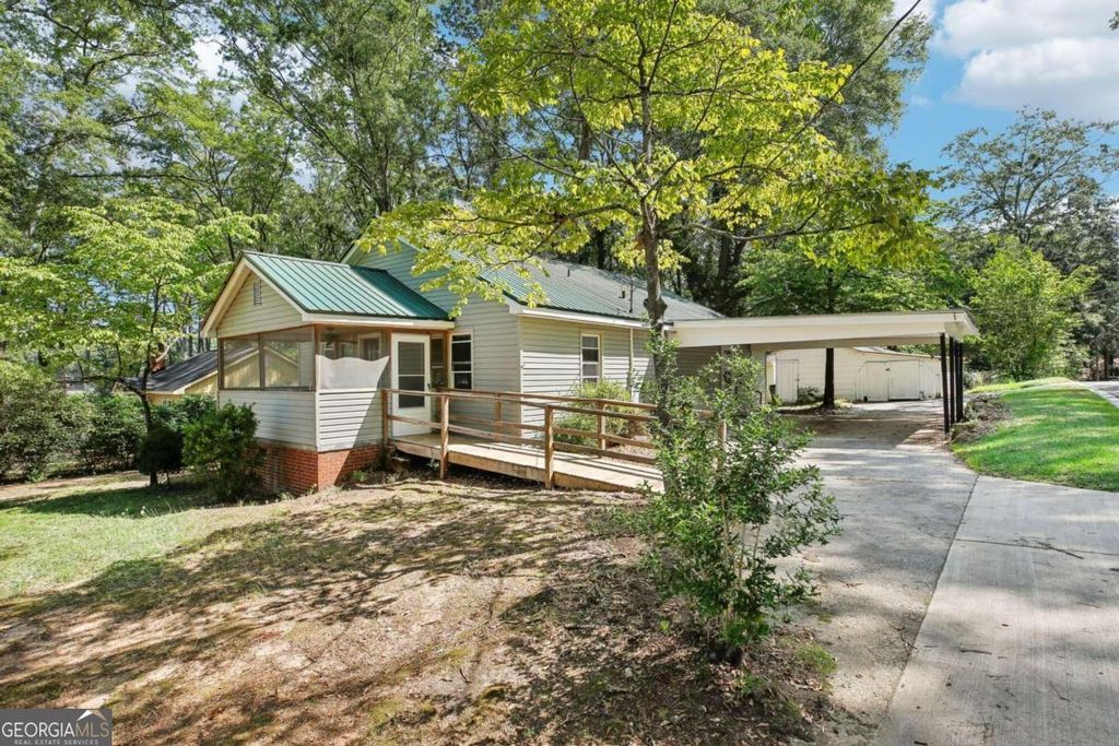 119 Felker St, Monroe, GA 30655 | MLS# 10324320 | Trulia