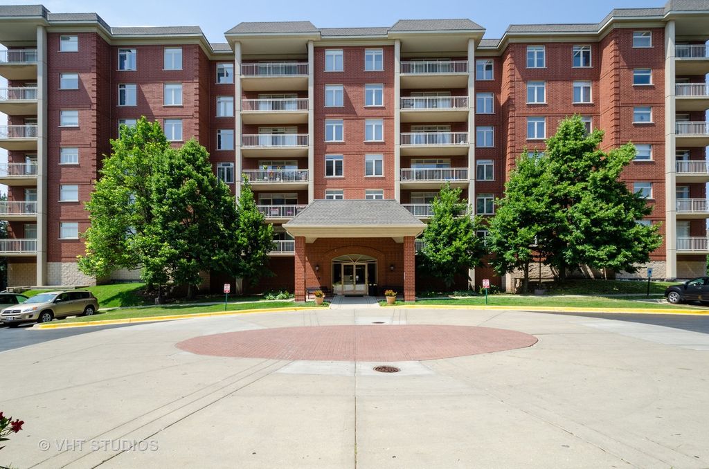 8400 Callie Ave #614, Morton Grove, IL 60053 - See Est. Value, Schools ...
