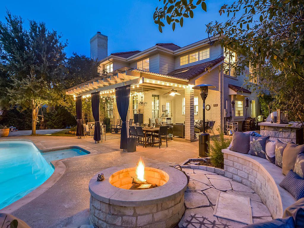 35 Lost Meadow Trl, The Hills, TX 78738 - See Est. Value, Schools & More