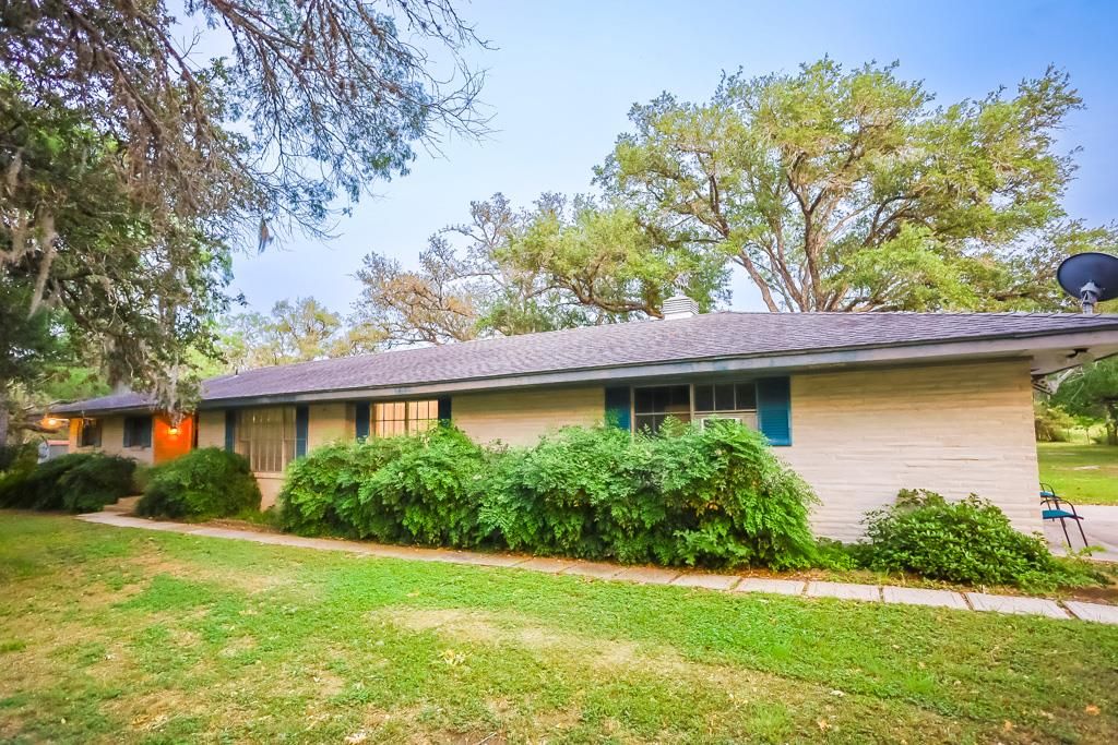 803 FM 2824, Beeville, TX 78102 | MLS# 113033 | Trulia