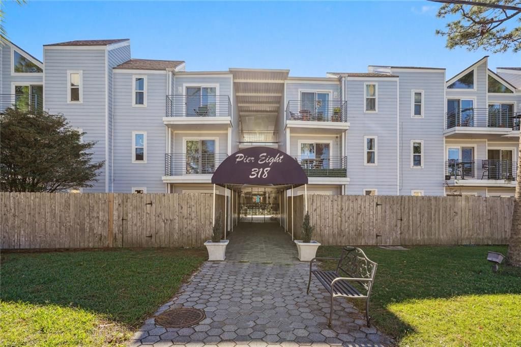 318 Lake Marina Ave #113, New Orleans, LA 70124 | MLS# 2425915 | Trulia