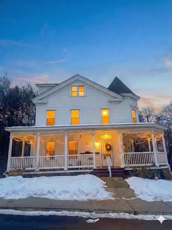 166 Woodruff Ave #1, Watertown, CT 06795 - Trulia | Trulia