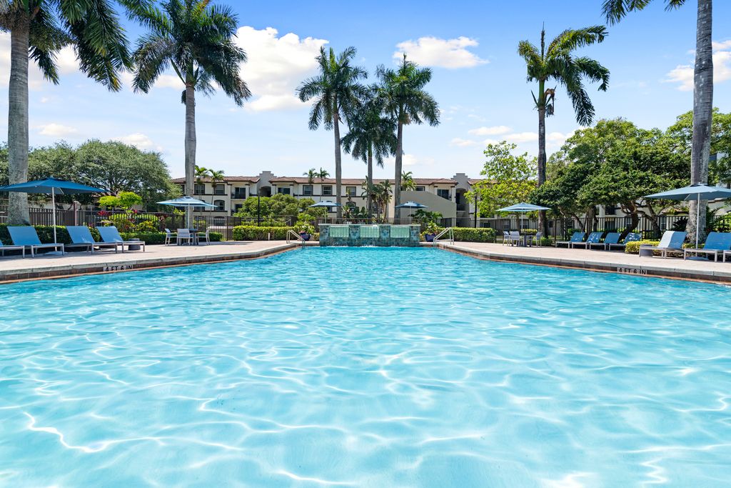 1601 S Hiatus Rd #8-106, Hollywood, FL 33025 | Trulia