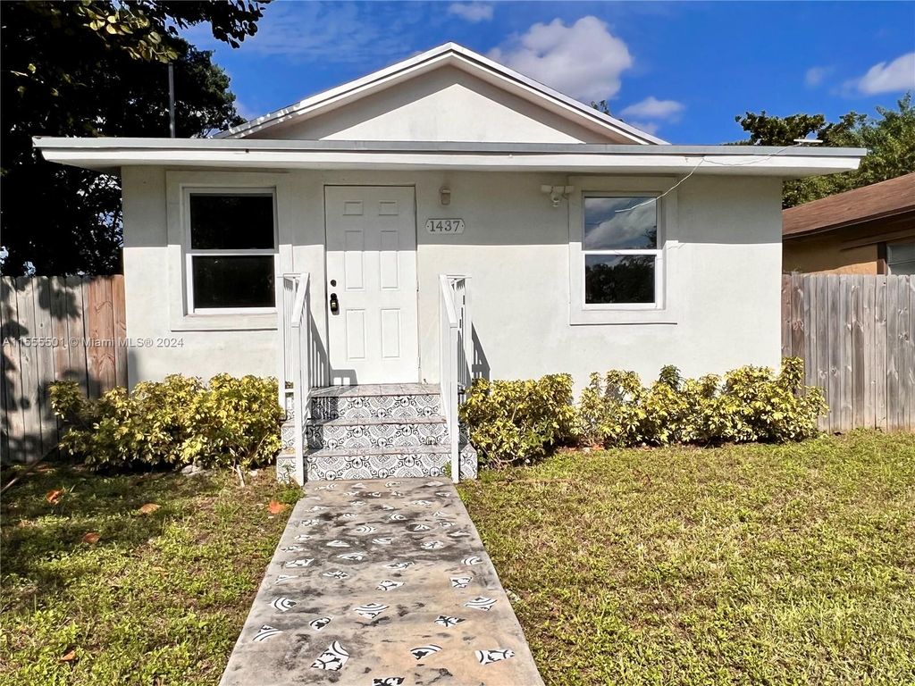 1437 NW 70th St, Miami, FL 33147 | MLS# A11555501 | Trulia