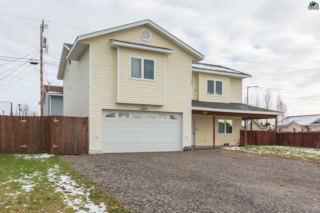 935 Marquette Loop, North Pole, AK 99705 - See Est. Value, Schools & More